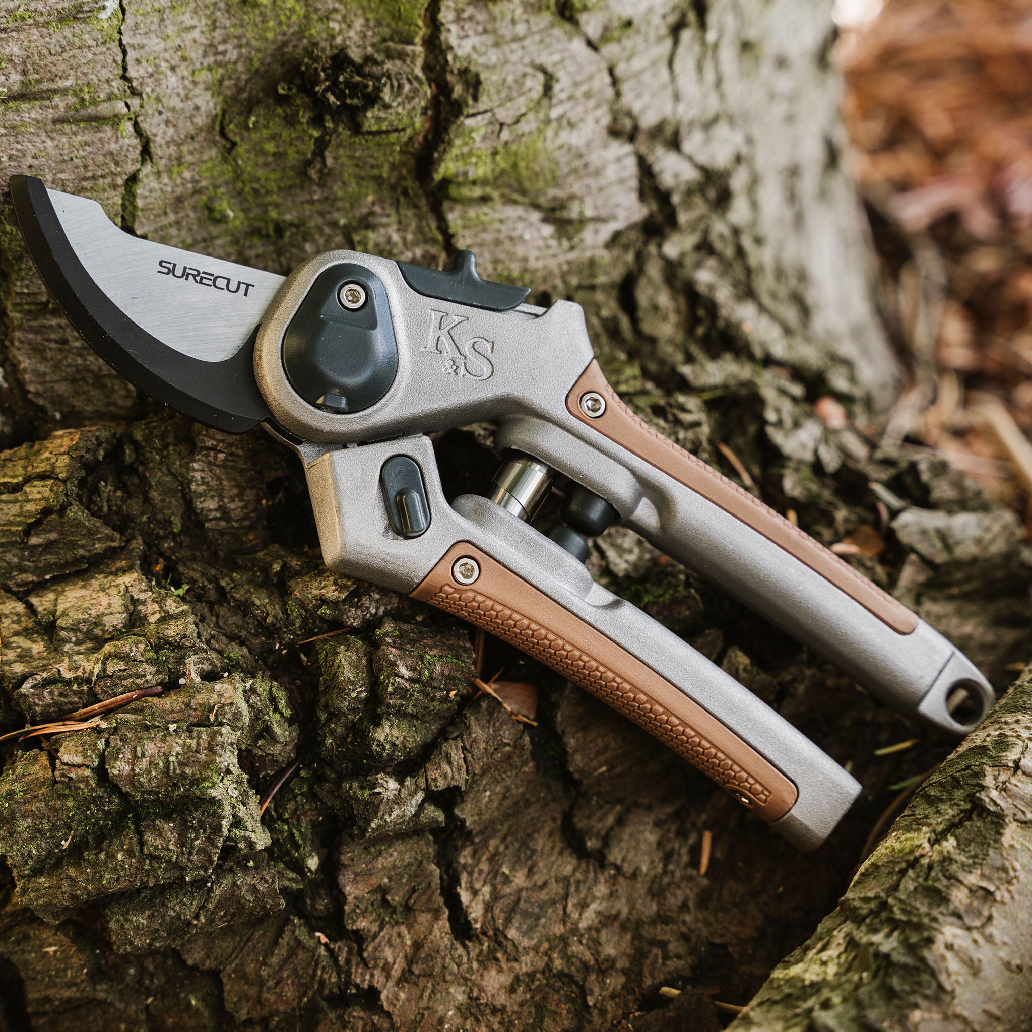 Garden Secateurs Snips Cutting Tools Buy Garden Secateurs Snips garden-secateurs-snips-cutting-tools-buy-garden-secateurs-snips