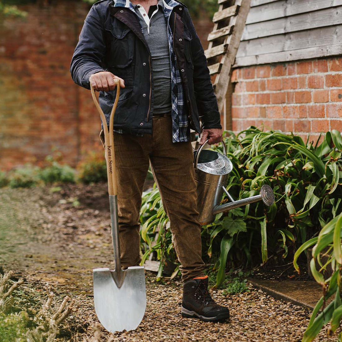 Kent & Stowe Pointed Spade - Digging & Cultivating Tools