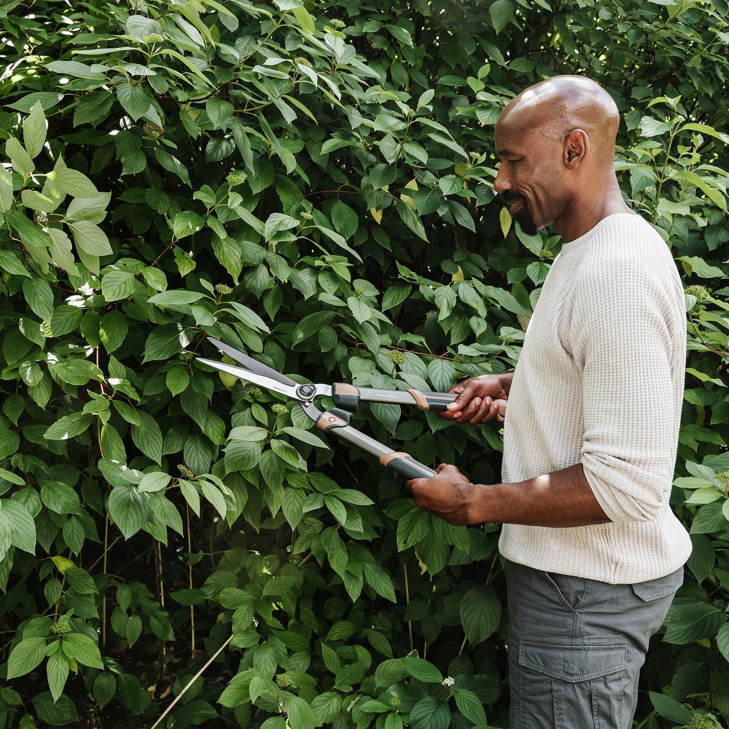 Kent & Stowe SureCut Hedge Shears - Cutting Tools – Kent & Stowe UK